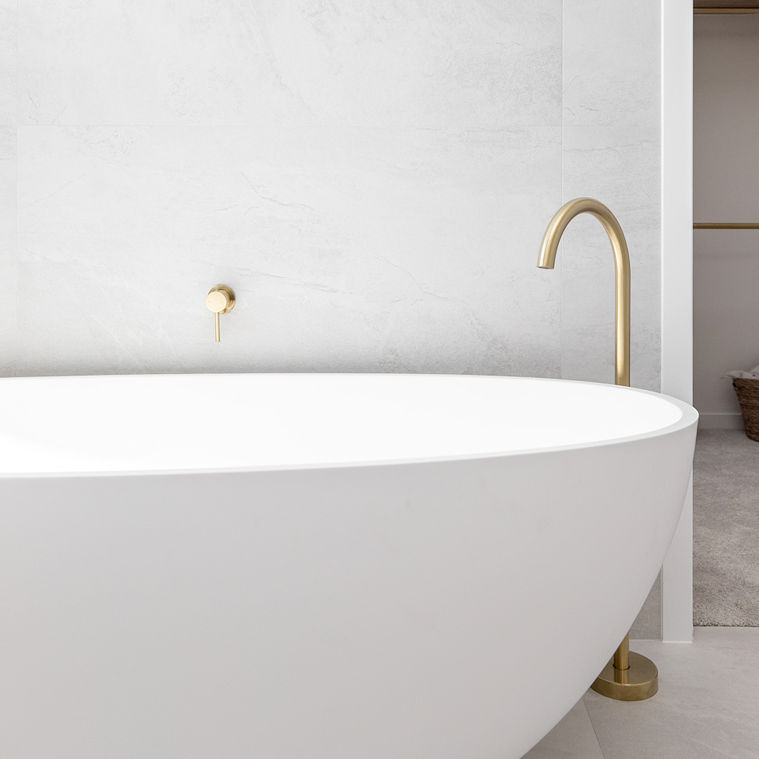 Floor-Mounted Bath Filler - Brushed Brass | (NZ) ABI Bathrooms & Interiors